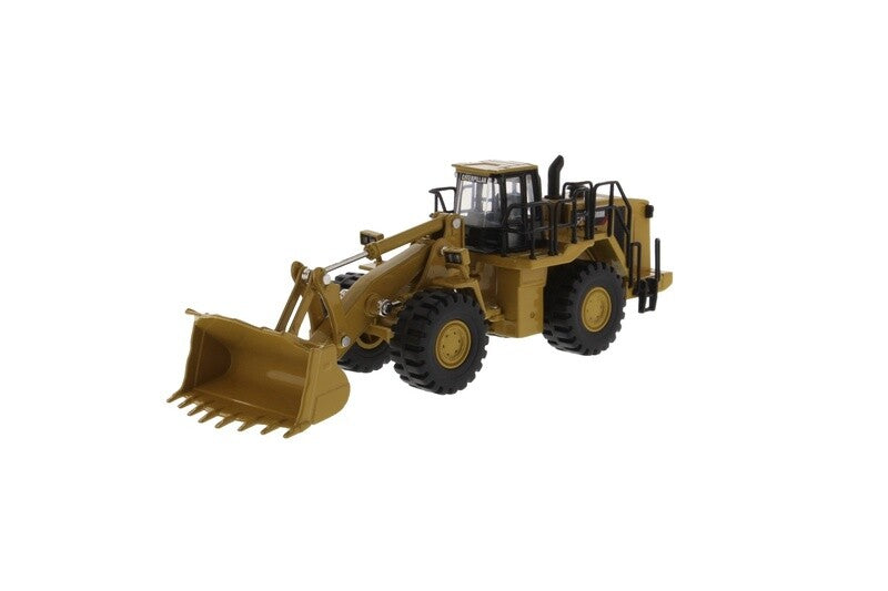 Caterpillar 988H Wheel Loader - 1:64 - New Package – Titan Diecast LLC