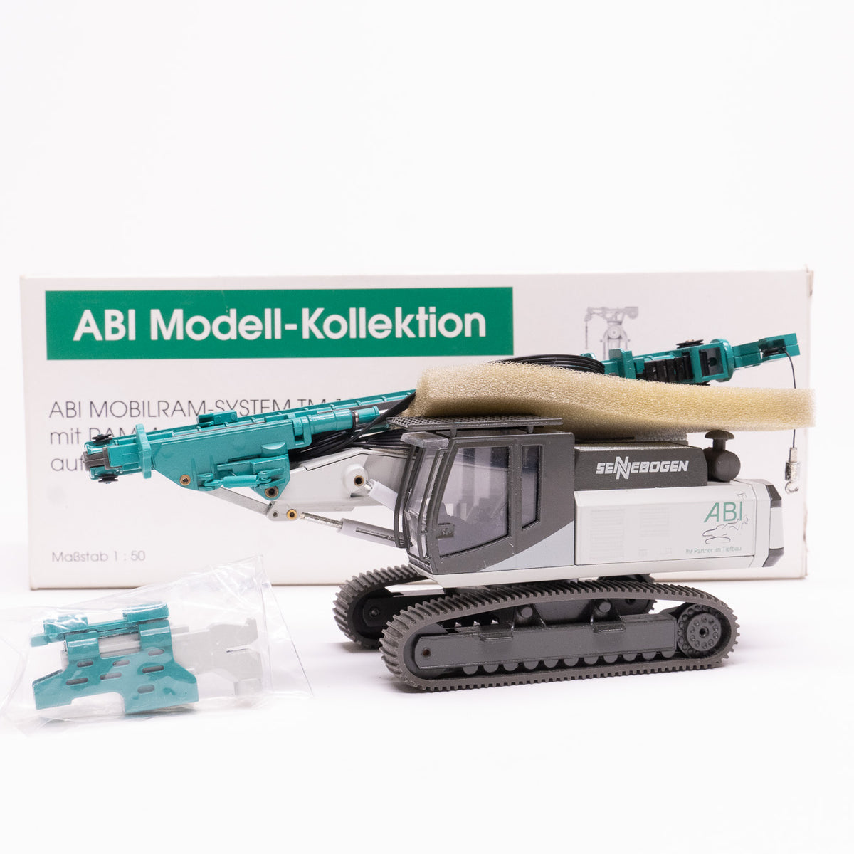 MD-111 Conrad ABI Sennebogen Sheet Piling Rig – Titan Diecast LLC