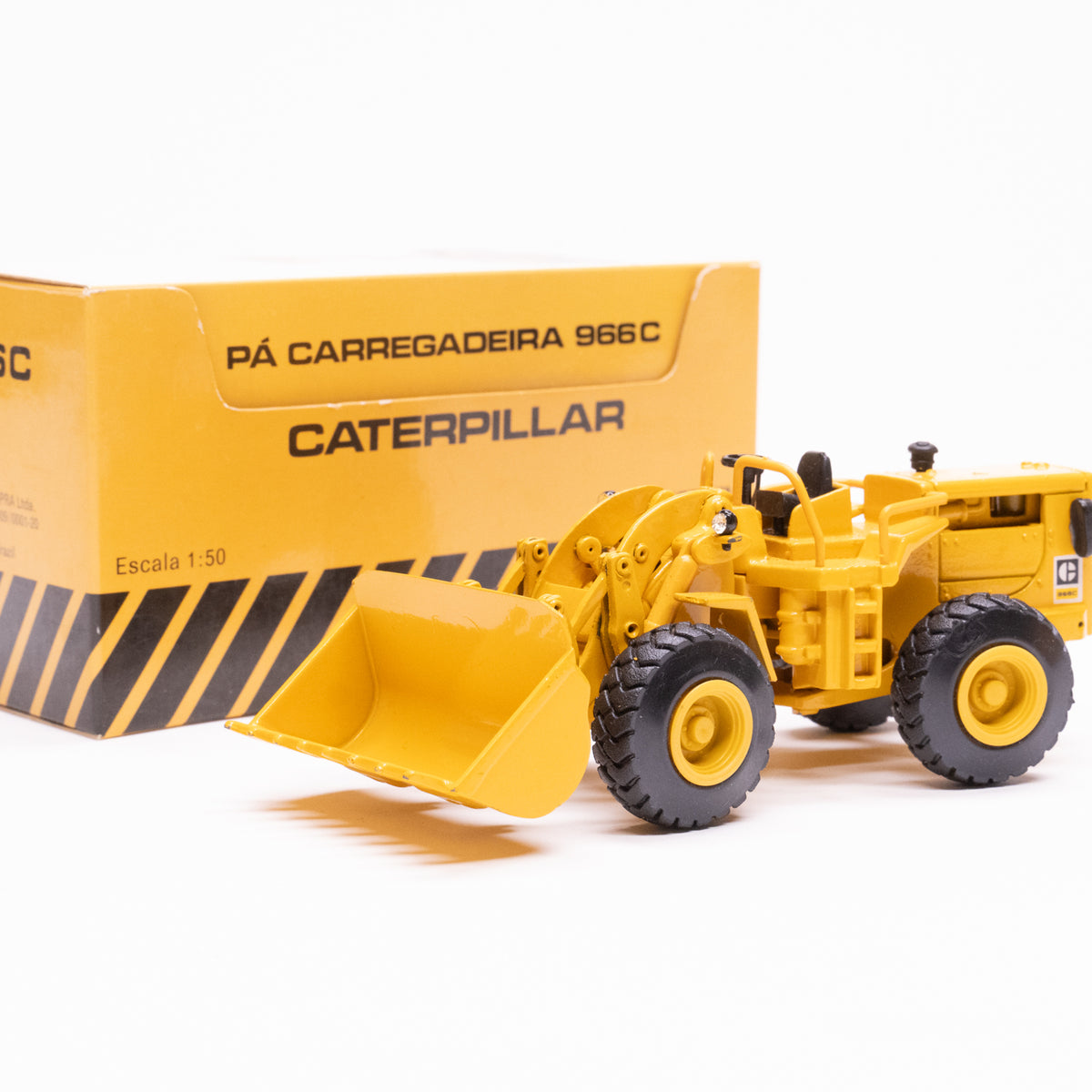 MO-103 Arpra Supermini Cat 966C Loader – Titan Diecast LLC