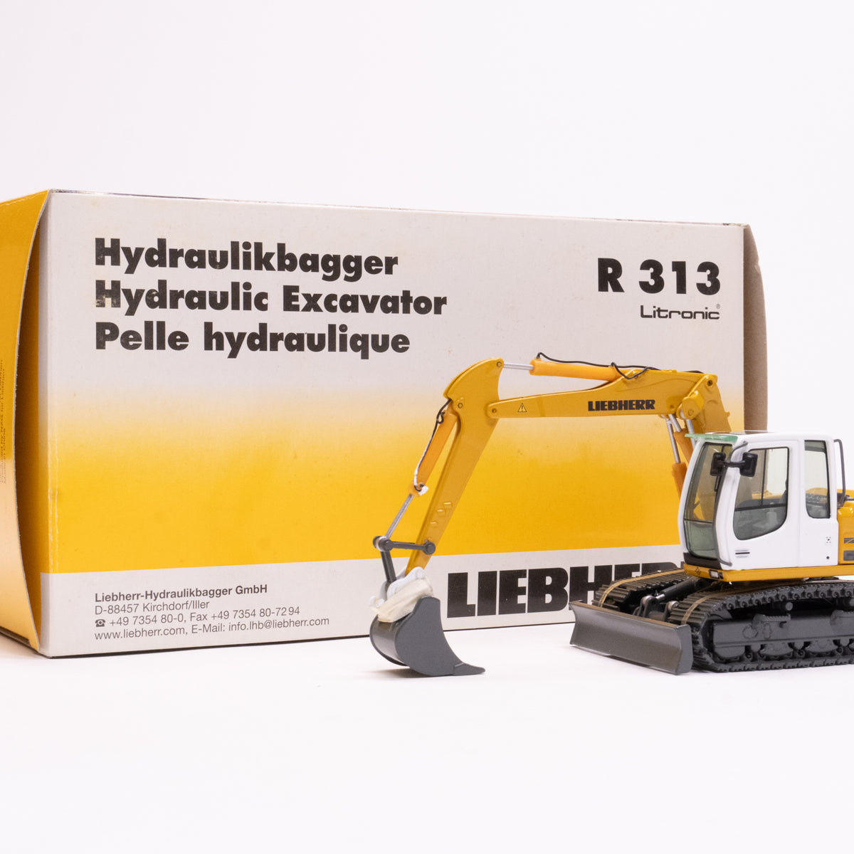MO-81 NZG Liebherr R313 Excavator – Titan Diecast LLC